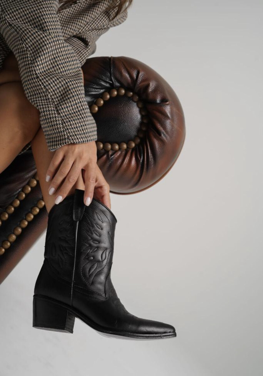 Bota Texana - negra — Bianca Store
