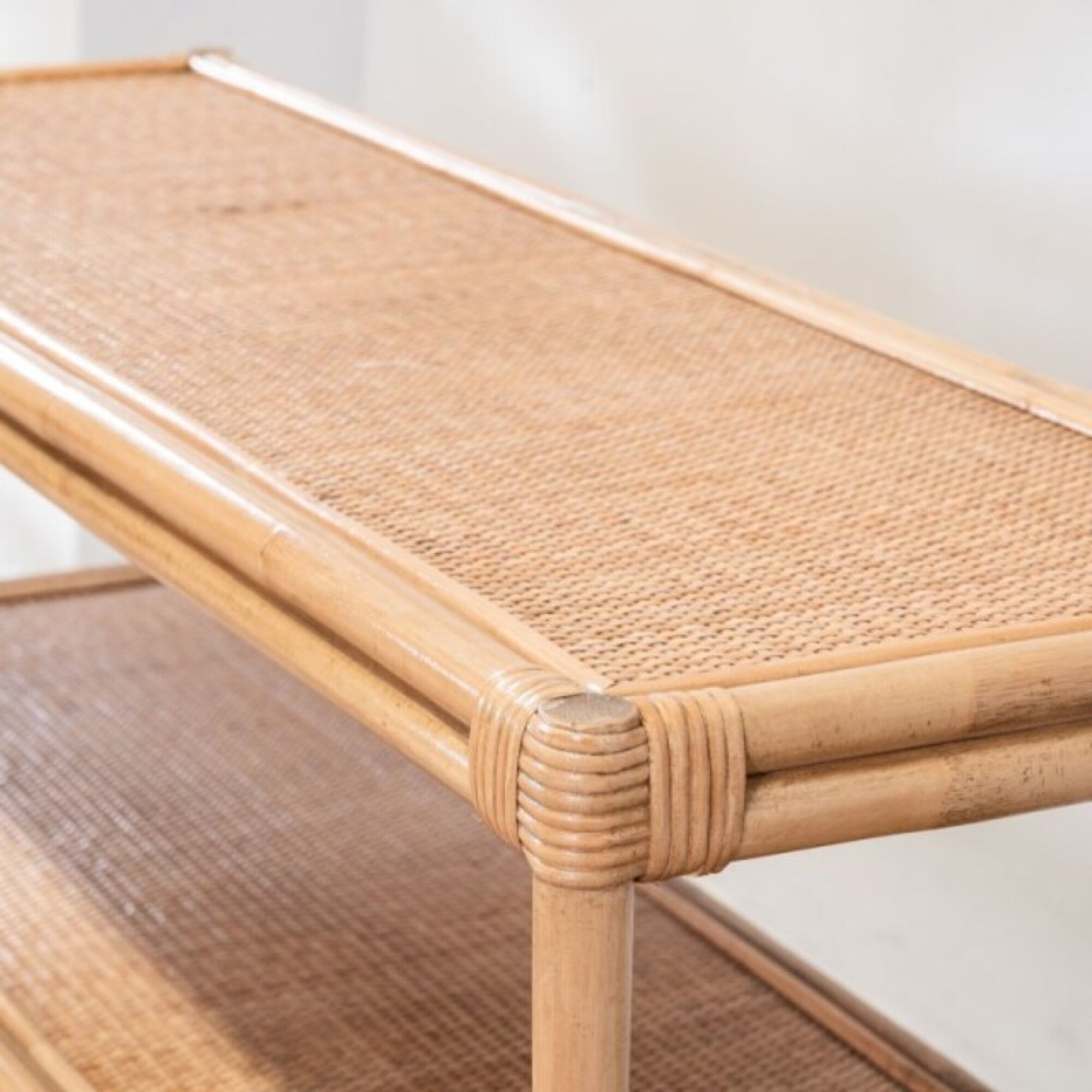 Consola Mallow — Aihaus