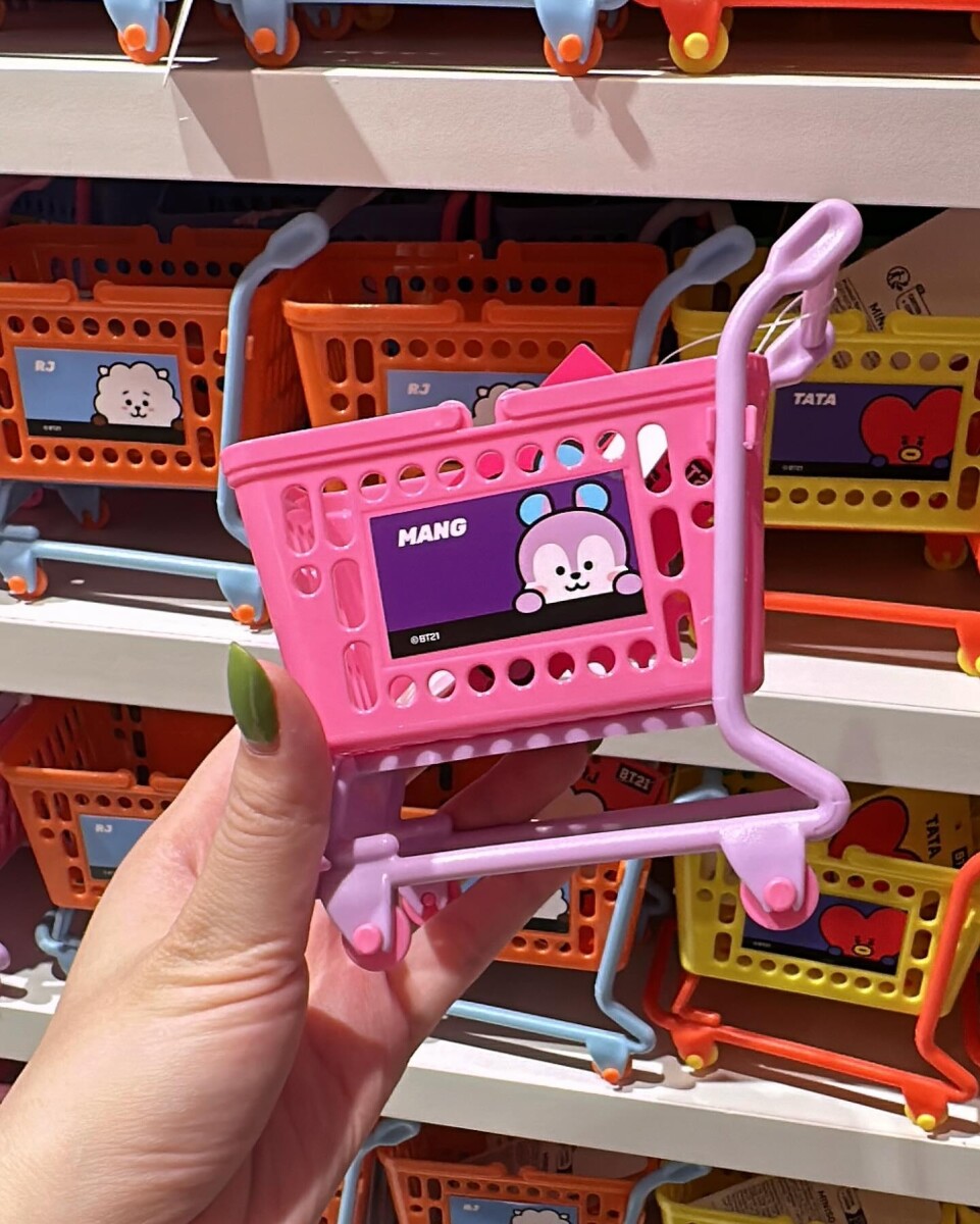Carrito de compras BT21 - Mang — Miniso Uruguay