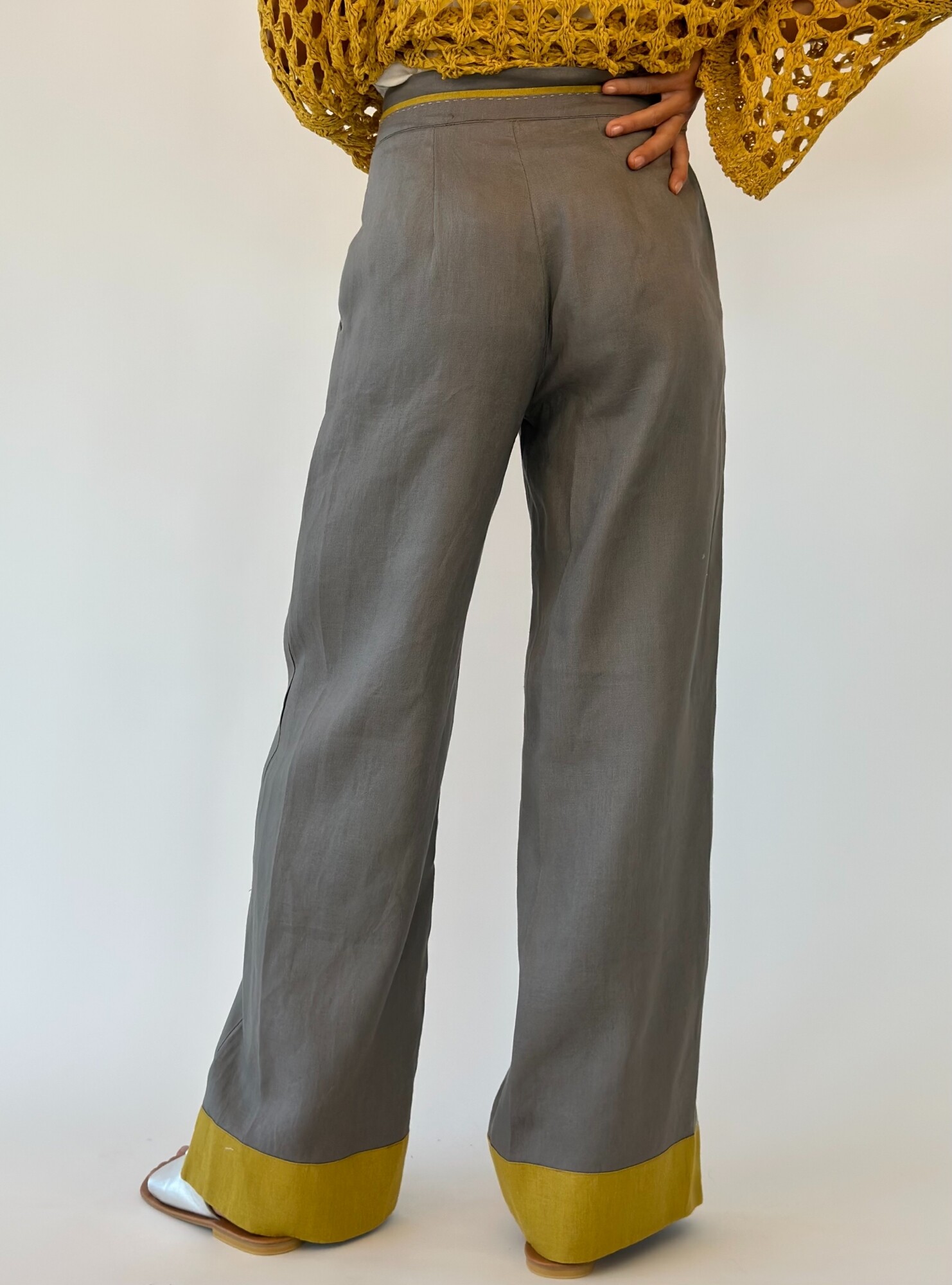 PANTALON CARMELO - GRIS — Panthai