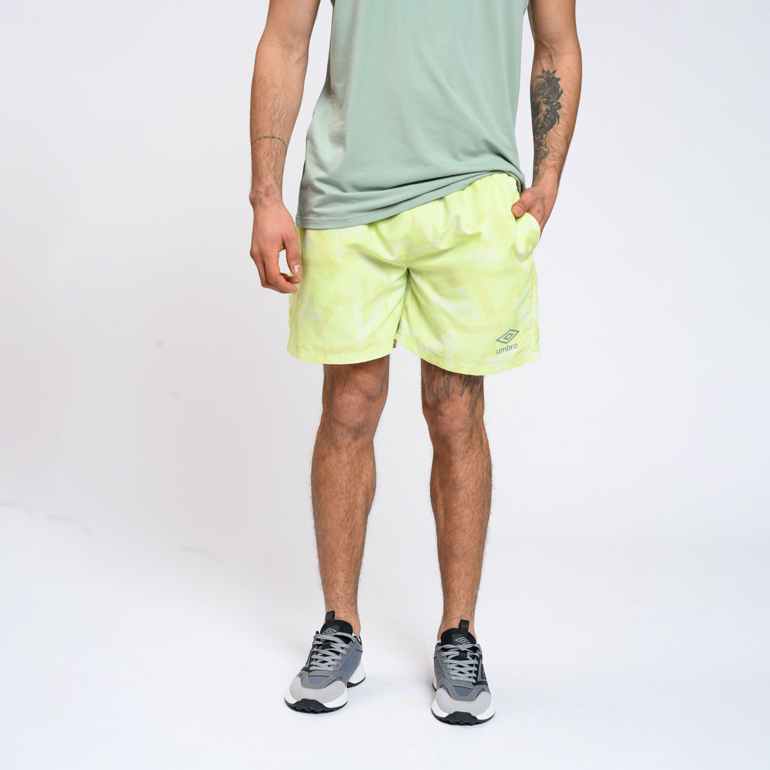 SHORT DE BAÑO RAY Umbro Hombre - 00l — Timeout
