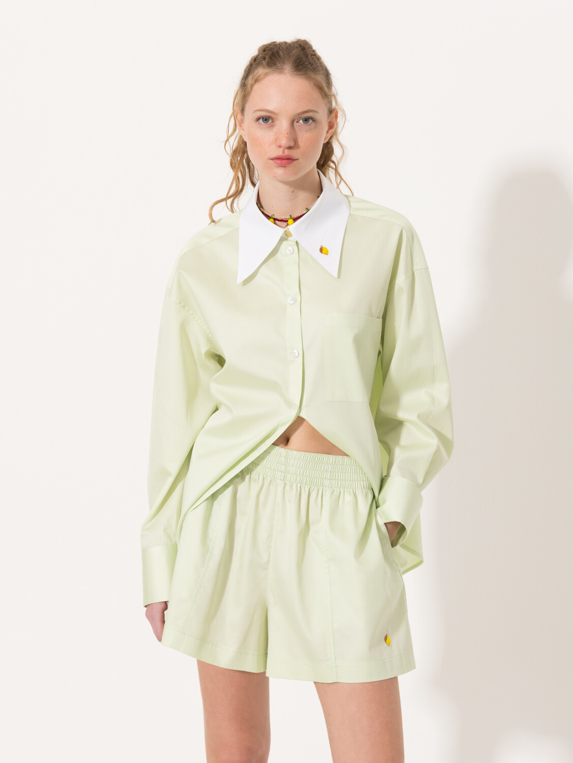 SHORT SAM — Magma UY