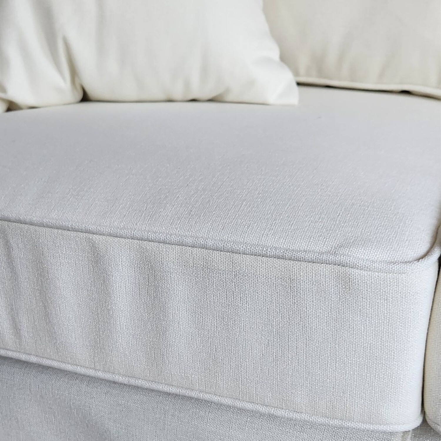 Sillon Gunta — La Cueva Muebles