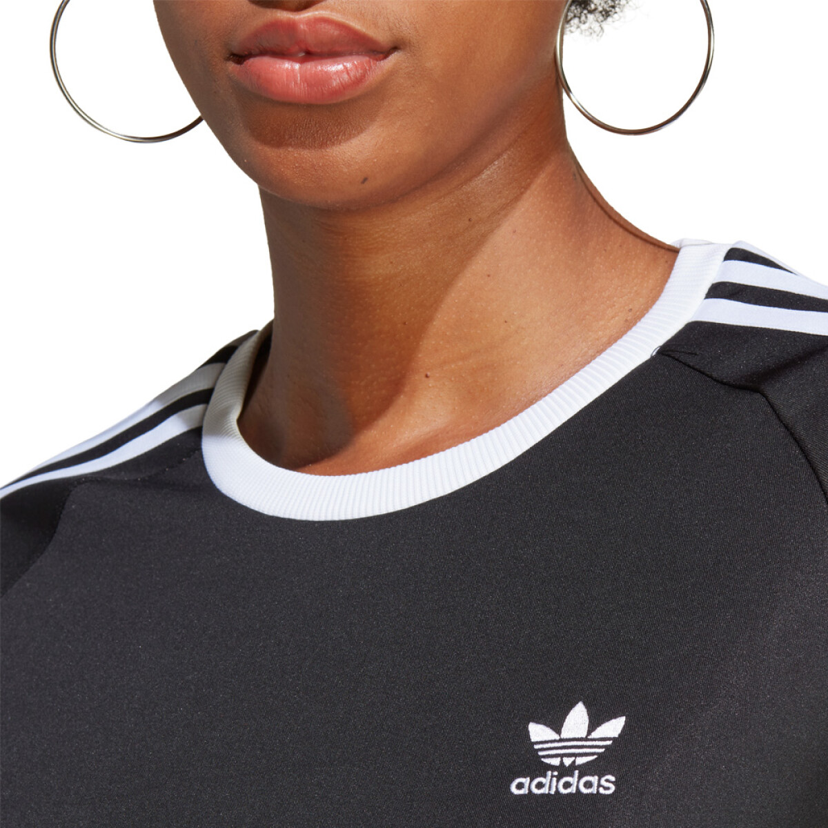 REMERA adidas ADICOLOR CLASSICS SLIM 3 BANDAS - BLACK — Zooko