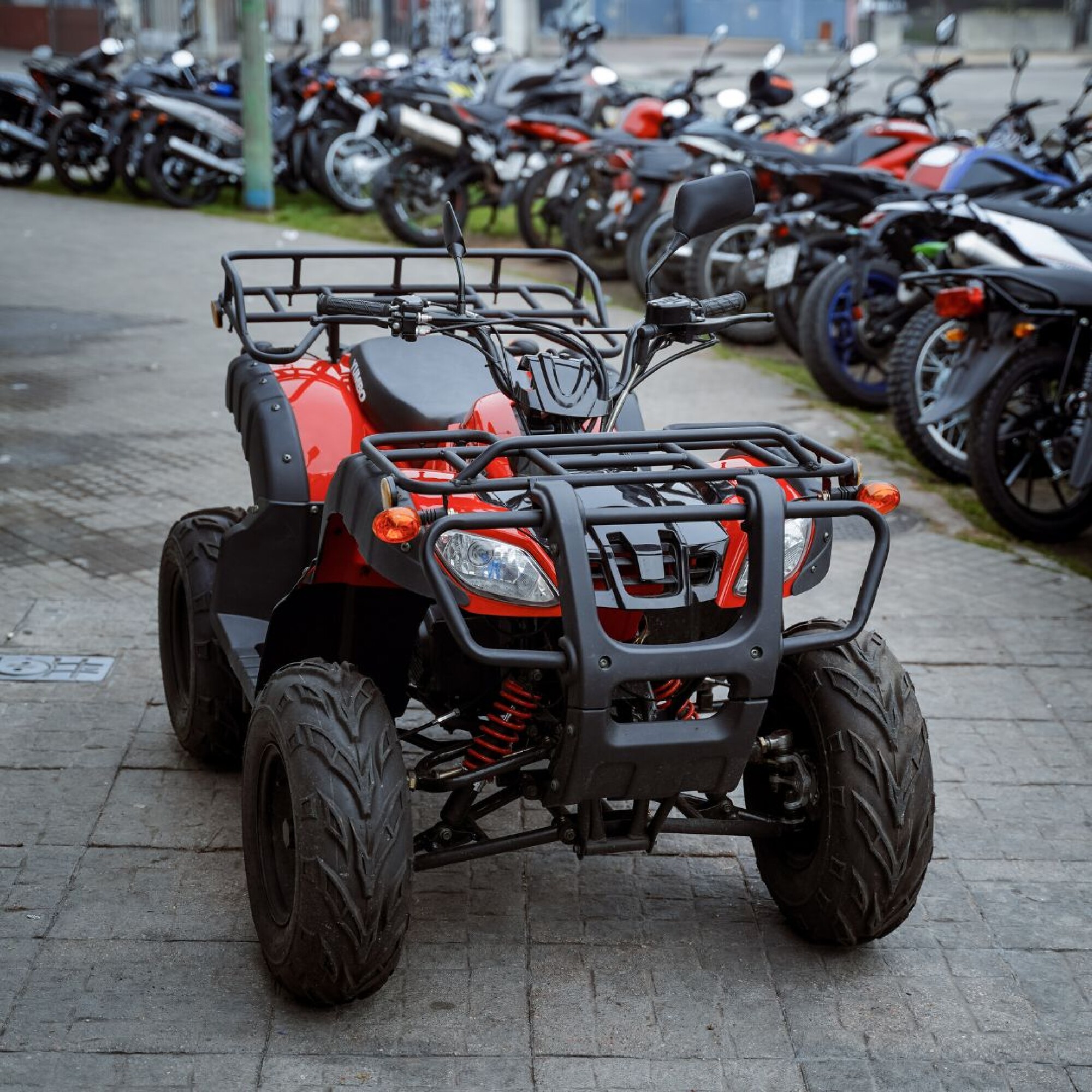 Yumbo 4Track 125T - Rojo - Reserva — Bike Up